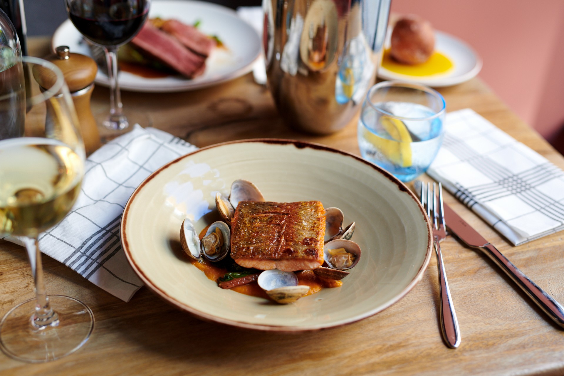 About The Chamberlain Hotel in Tower Hill